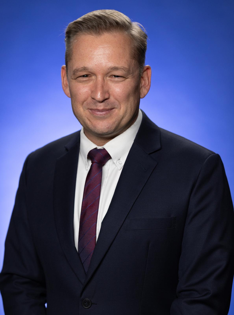 オーストラリア大使館の幹部職員